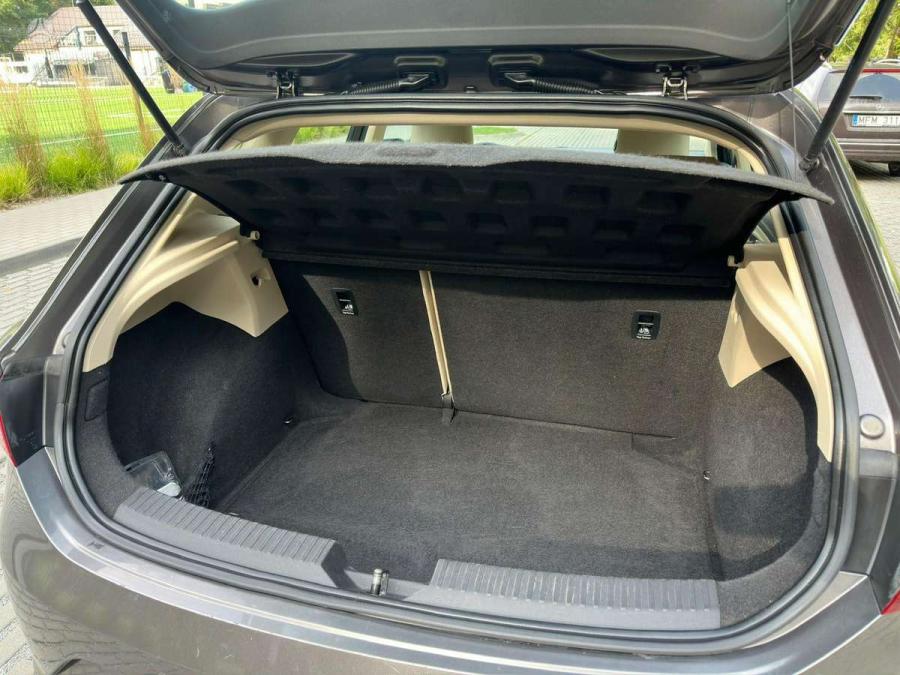 Grey SEAT Leon 2014 in Vilnius, with an engine capacity of 1.40 L and mileage of 272 thousand km for 5870 €, photo 37 on AUTOMOTO.COM.LV