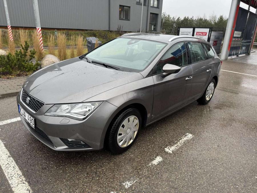 Pelēks SEAT Leon 2015 Viļņa, ar dzinēja tilpumu 1.60 L un nobraukumu 247 tūkst. km par 6400 €, foto 1 vietnē AUTOMOTO.COM.LV