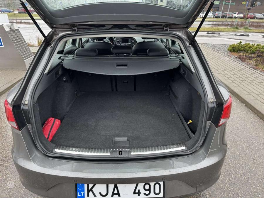 Pelēks SEAT Leon 2015 Viļņa, ar dzinēja tilpumu 1.60 L un nobraukumu 247 tūkst. km par 6400 €, foto 6 vietnē AUTOMOTO.COM.LV