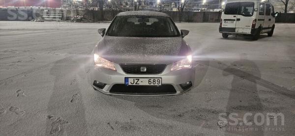 Pelēks SEAT Leon 2015 Rīga, ar dzinēja tilpumu 1.40 L un nobraukumu 298 tūkst. km par 5200 €, foto 2 vietnē AUTOMOTO.COM.LV