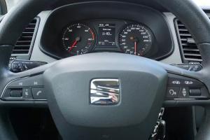 Grey SEAT Leon 2015 in Riga, with an engine capacity of 1.60 L and mileage of 208 thousand km for 8300 €, photo 26 on AUTOMOTO.COM.LV
