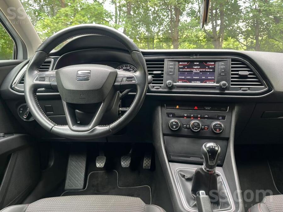 Grey SEAT Leon 2015 in Riga, with an engine capacity of 1.60 L and mileage of 0 thousand km for 7499 €, photo 12 on AUTOMOTO.COM.LV