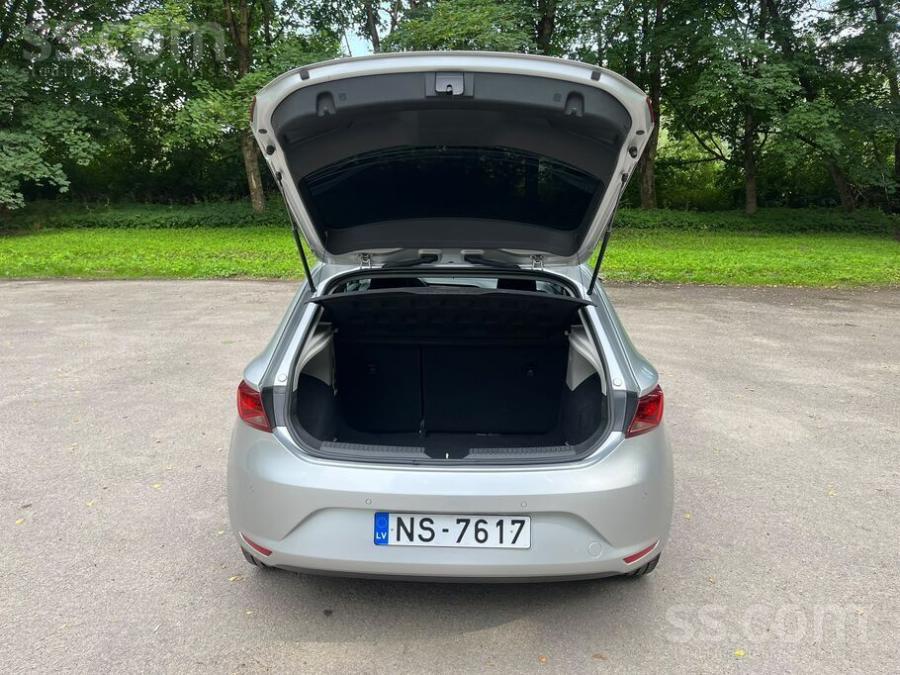 Grey SEAT Leon 2015 in Riga, with an engine capacity of 1.60 L and mileage of 0 thousand km for 7499 €, photo 23 on AUTOMOTO.COM.LV