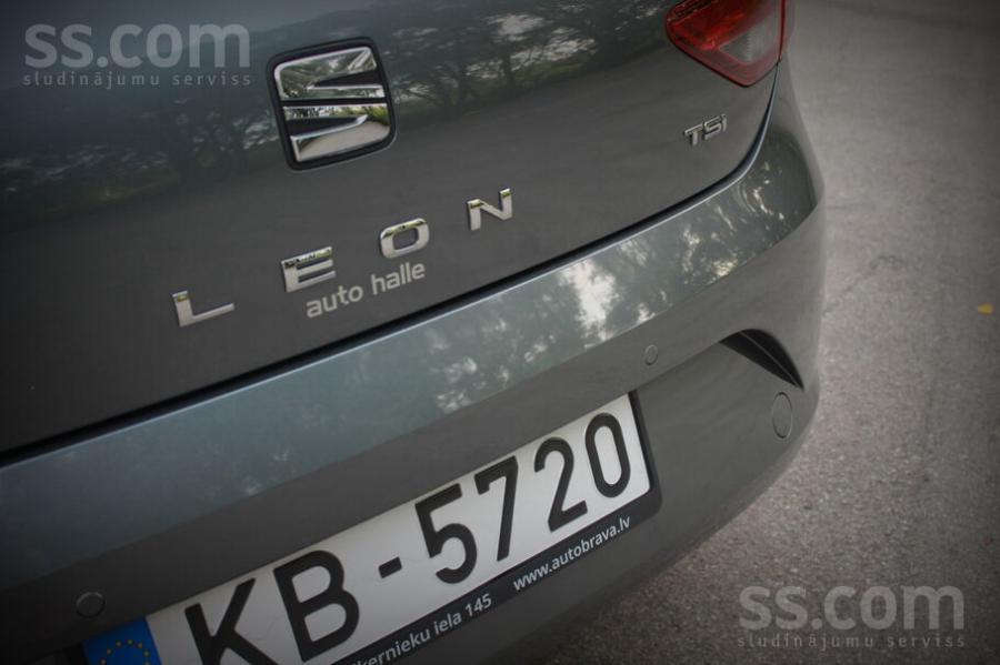 Grey SEAT Leon 2015 in Riga, with an engine capacity of 1.40 L and mileage of 153 thousand km for 6300 €, photo 7 on AUTOMOTO.COM.LV