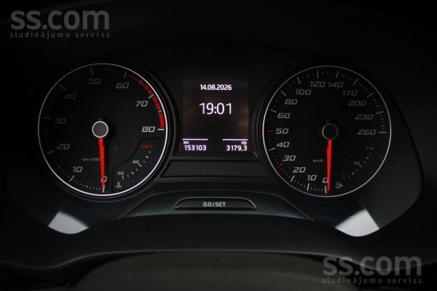 Grey SEAT Leon 2015 in Riga, with an engine capacity of 1.40 L and mileage of 153 thousand km for 6300 €, photo 23 on AUTOMOTO.COM.LV