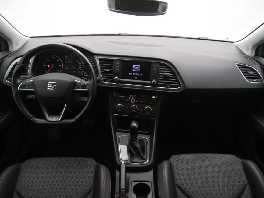 Pelēks SEAT Leon 2016 Viļņa, ar dzinēja tilpumu 2.00 L un nobraukumu 270 tūkst. km par 8699 €, foto 3 vietnē AUTOMOTO.COM.LV