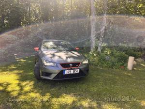 Pelēks SEAT Leon 2016 Tallina, ar dzinēja tilpumu 2.00 L un nobraukumu 140 tūkst. km par 15900 €, foto 4 vietnē AUTOMOTO.COM.LV