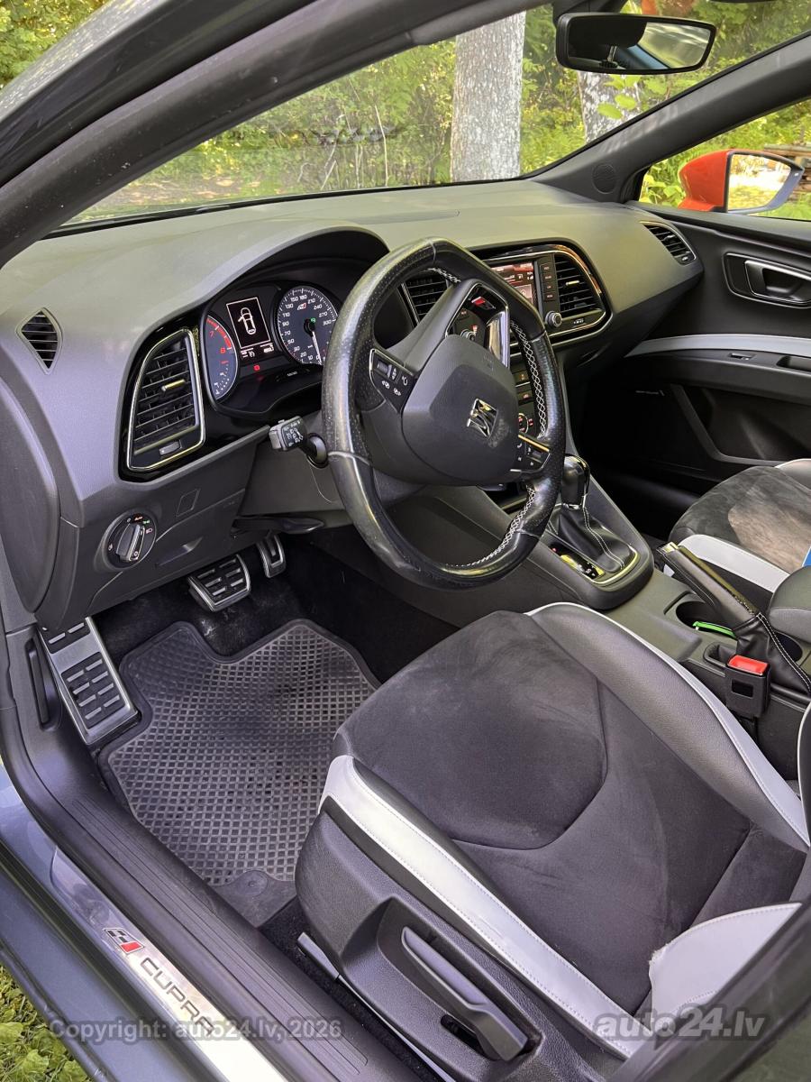 Pelēks SEAT Leon 2016 Tallina, ar dzinēja tilpumu 2.00 L un nobraukumu 140 tūkst. km par 15900 €, foto 13 vietnē AUTOMOTO.COM.LV