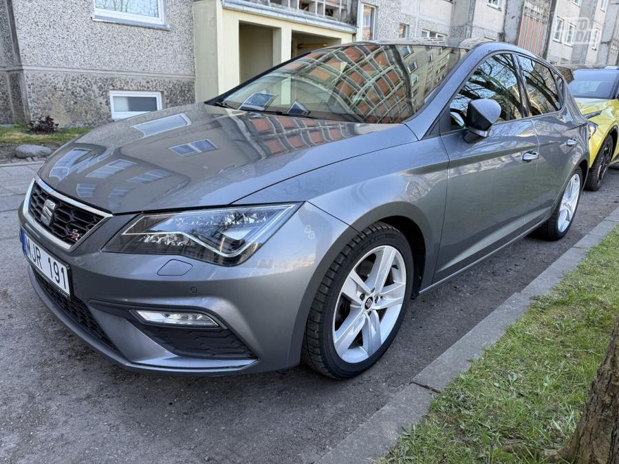 Grey SEAT Leon 2017 in Siauliai, with an engine capacity of 1.40 L and mileage of 221 thousand km for 7300 €, photo 3 on AUTOMOTO.COM.LV