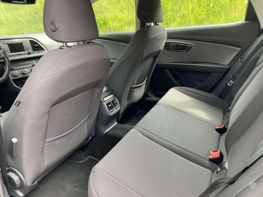 Pelēks SEAT Leon 2018 Viļņa, ar dzinēja tilpumu 1.50 L un nobraukumu 273 tūkst. km par 6700 €, foto 13 vietnē AUTOMOTO.COM.LV
