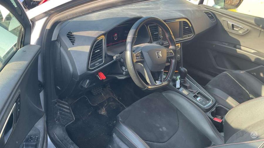 Grey SEAT Leon 2019 in Kedainiai, with an engine capacity of 1.97 L and mileage of 280 thousand km for 8300 €, photo 15 on AUTOMOTO.COM.LV