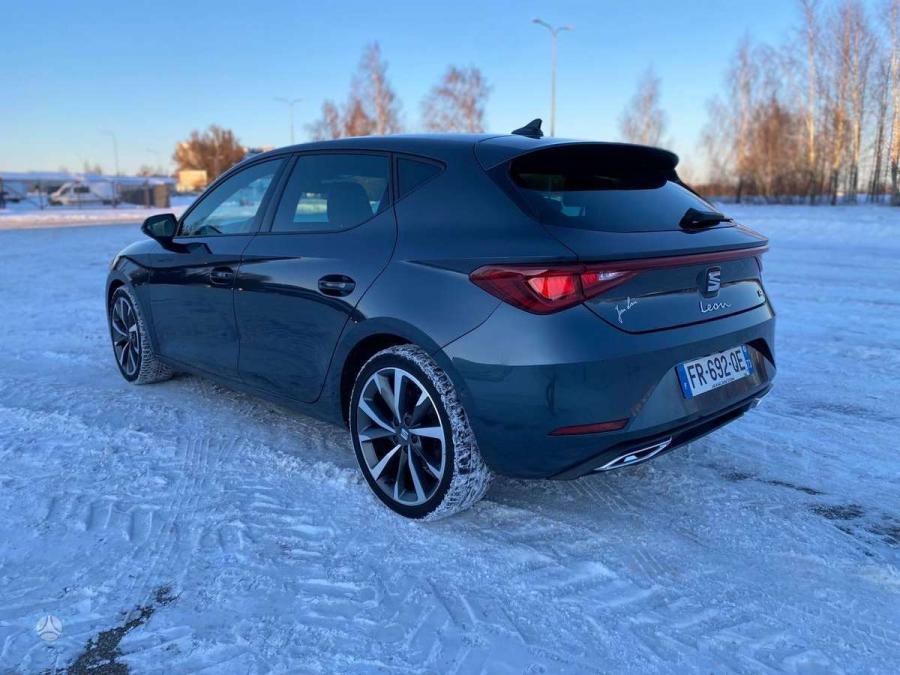 Grey SEAT Leon 2020 in Vilnius, with an engine capacity of 1.97 L and mileage of 200 thousand km for 14600 €, photo 8 on AUTOMOTO.COM.LV