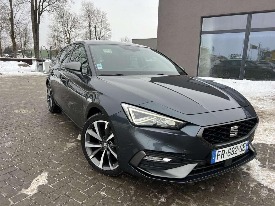Grey SEAT Leon 2020 in Vilnius, with an engine capacity of 1.97 L and mileage of 204 thousand km for 14600 €, photo 4 on AUTOMOTO.COM.LV