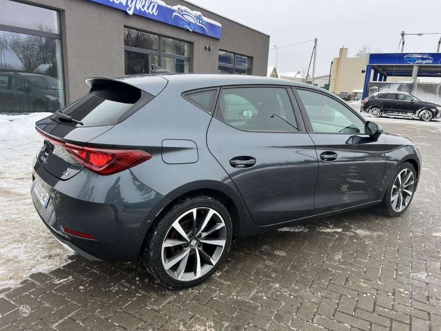 Grey SEAT Leon 2020 in Vilnius, with an engine capacity of 1.97 L and mileage of 204 thousand km for 14600 €, photo 9 on AUTOMOTO.COM.LV