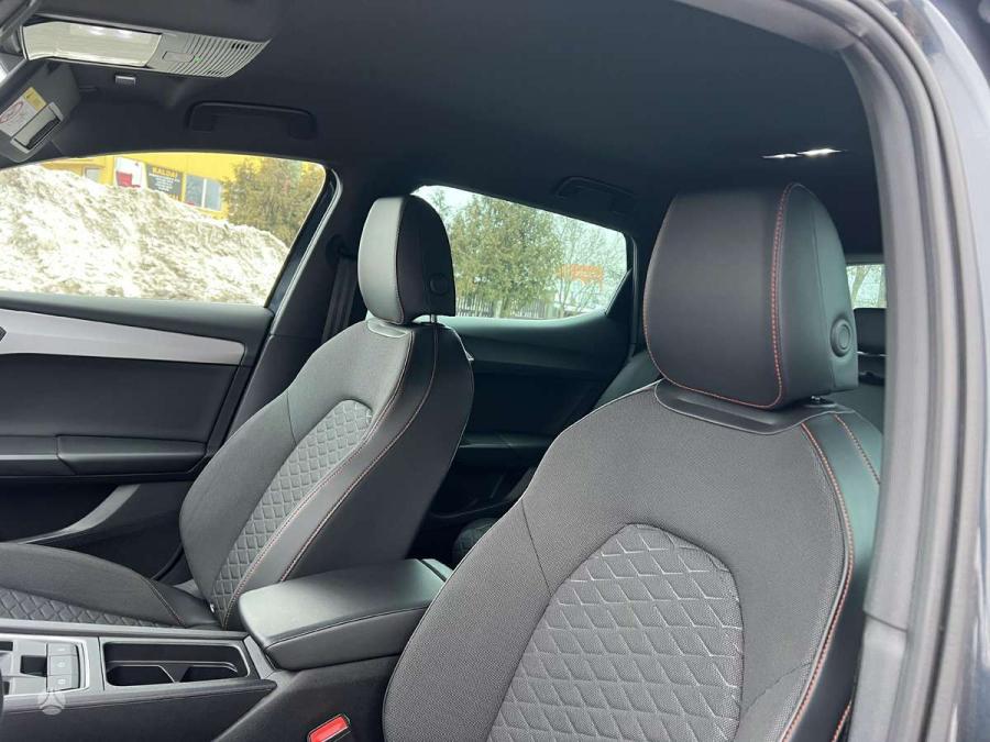 Grey SEAT Leon 2020 in Vilnius, with an engine capacity of 1.97 L and mileage of 204 thousand km for 14600 €, photo 17 on AUTOMOTO.COM.LV