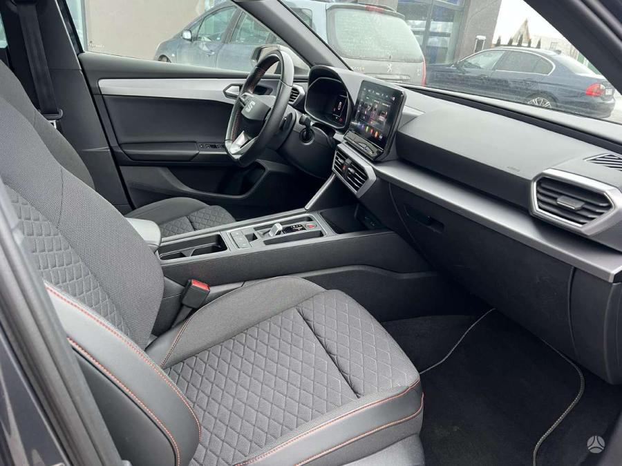 Grey SEAT Leon 2020 in Vilnius, with an engine capacity of 1.97 L and mileage of 204 thousand km for 14600 €, photo 22 on AUTOMOTO.COM.LV
