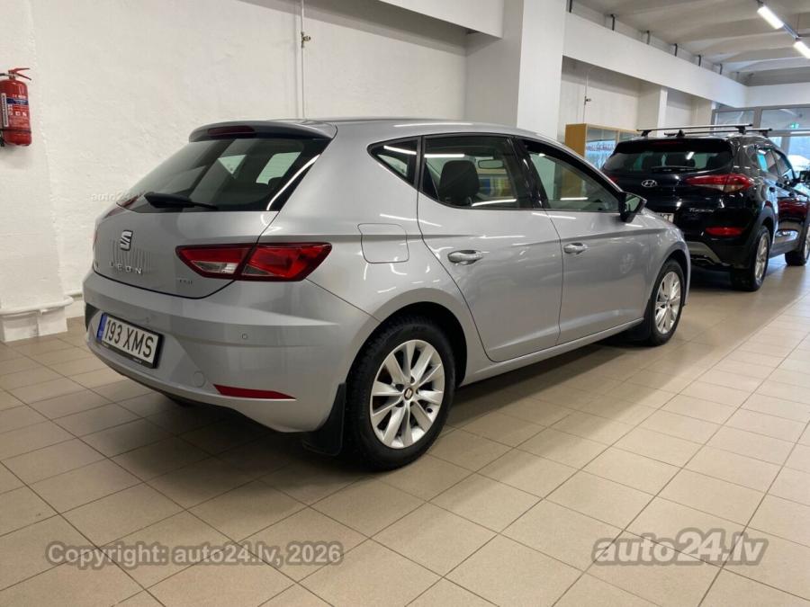 Pelēks SEAT Leon 2020 Jehvi, ar dzinēja tilpumu 1.50 L un nobraukumu 62 tūkst. km par 10900 €, foto 5 vietnē AUTOMOTO.COM.LV