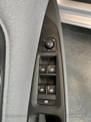 Grey SEAT Leon 2020 in Tallinn, with an engine capacity of 1.50 L and mileage of 74 thousand km for 11500 €, photo 22 on AUTOMOTO.COM.LV
