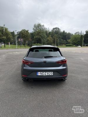 Grey SEAT Leon 2020 in Vilnius, with an engine capacity of 1.50 L and mileage of 171 thousand km for 13400 €, photo 6 on AUTOMOTO.COM.LV