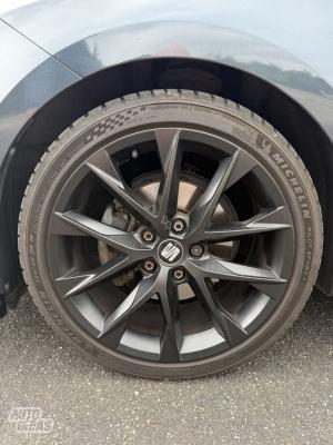 Grey SEAT Leon 2020 in Vilnius, with an engine capacity of 1.50 L and mileage of 171 thousand km for 13400 €, photo 11 on AUTOMOTO.COM.LV