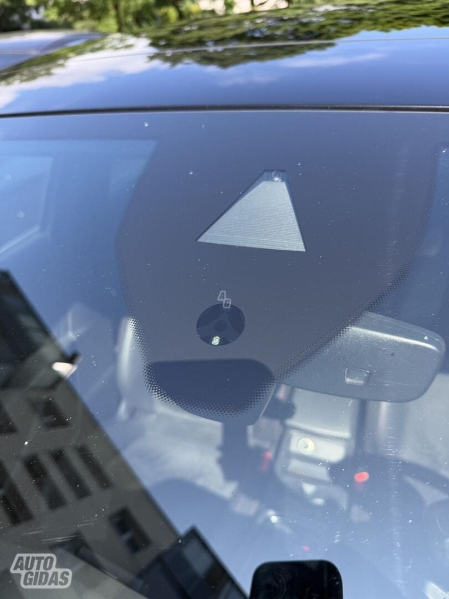 Grey SEAT Leon 2020 in Vilnius, with an engine capacity of 1.50 L and mileage of 171 thousand km for 13400 €, photo 32 on AUTOMOTO.COM.LV