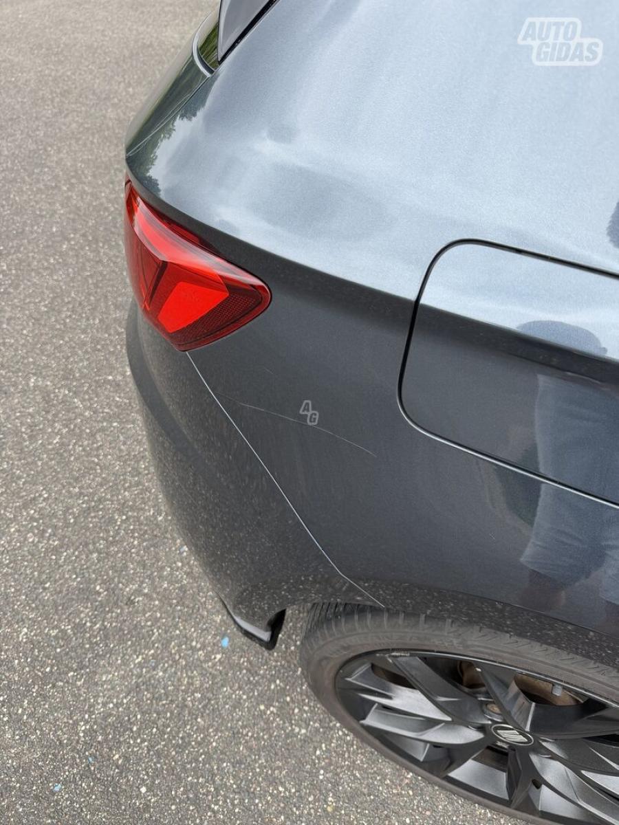 Grey SEAT Leon 2020 in Vilnius, with an engine capacity of 1.50 L and mileage of 171 thousand km for 13400 €, photo 35 on AUTOMOTO.COM.LV