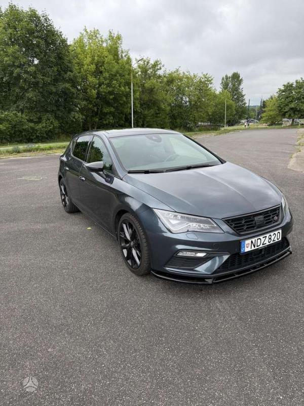 Pelēks SEAT Leon 2020 Viļņa, ar dzinēja tilpumu 1.50 L un nobraukumu 171 tūkst. km par 13400 €, foto 8 vietnē AUTOMOTO.COM.LV