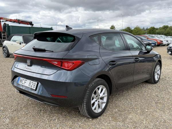 Grey SEAT Leon 2021 in Siauliai, with an engine capacity of 1.00 L and mileage of 82 thousand km for 12500 €, photo 5 on AUTOMOTO.COM.LV