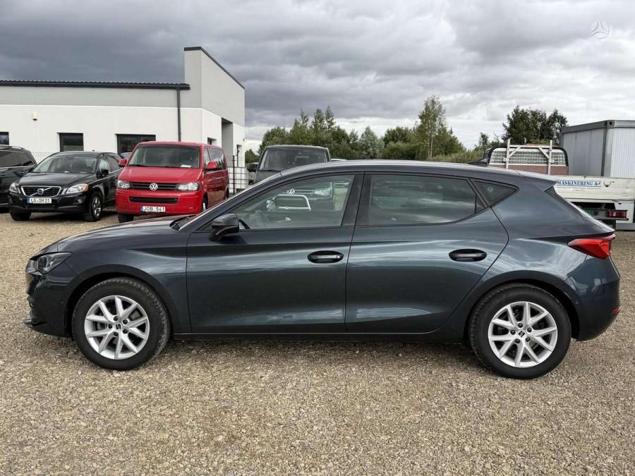 Grey SEAT Leon 2021 in Siauliai, with an engine capacity of 1.00 L and mileage of 82 thousand km for 12500 €, photo 10 on AUTOMOTO.COM.LV