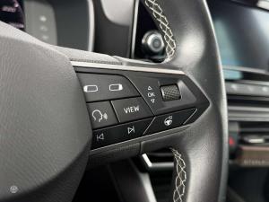 Grey SEAT Leon 2021 in Siauliai, with an engine capacity of 1.00 L and mileage of 82 thousand km for 12500 €, photo 19 on AUTOMOTO.COM.LV