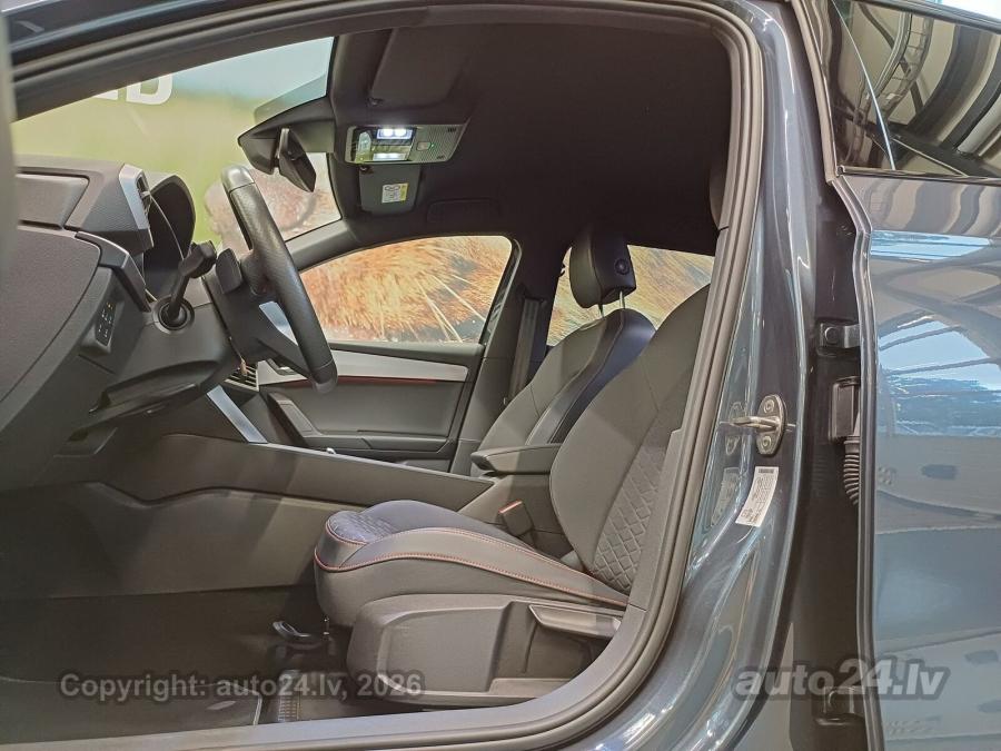 Grey SEAT Leon 2021 in Tallinn, with an engine capacity of 1.50 L and mileage of 83 thousand km for 16900 €, photo 9 on AUTOMOTO.COM.LV