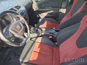 Pelēks SEAT Leon 2012 Ogre, ar dzinēja tilpumu 2.00 L un nobraukumu 275 tūkst. km par 4650 €, foto 7 vietnē AUTOMOTO.COM.LV