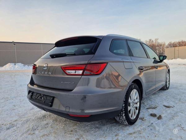 Grey SEAT Leon 2014 in Raseiniai, with an engine capacity of 1.60 L and mileage of 187 thousand km for 5350 €, photo 4 on AUTOMOTO.COM.LV
