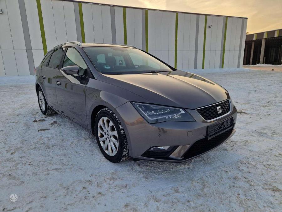 Grey SEAT Leon 2014 in Raseiniai, with an engine capacity of 1.60 L and mileage of 187 thousand km for 4850 €, photo 6 on AUTOMOTO.COM.LV