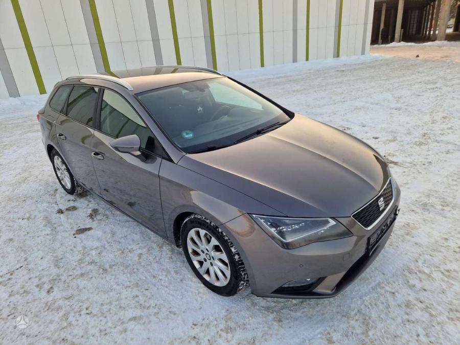Grey SEAT Leon 2014 in Raseiniai, with an engine capacity of 1.60 L and mileage of 187 thousand km for 4850 €, photo 7 on AUTOMOTO.COM.LV