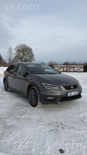 Grey SEAT Leon 2014 in Rezekne, with an engine capacity of 2.00 L and mileage of 244 thousand km for 9500 €, photo 2 on AUTOMOTO.COM.LV