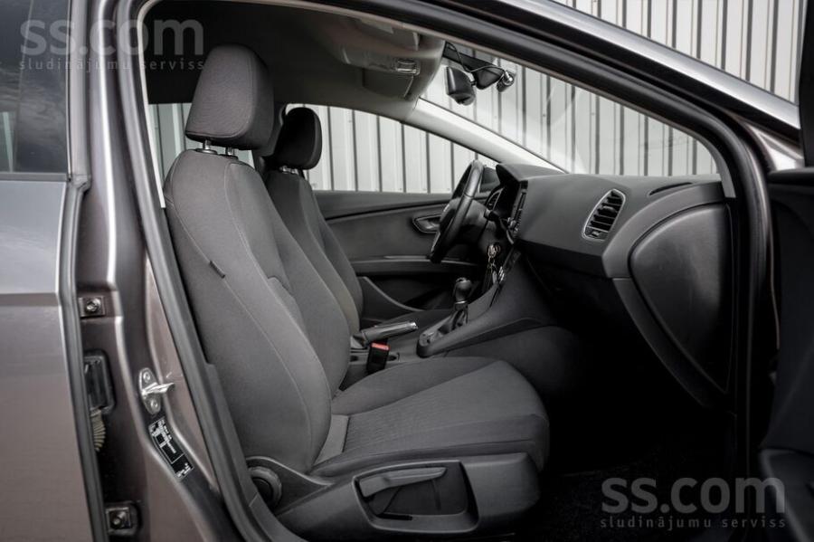 Grey SEAT Leon 2014 in Talsi, with an engine capacity of 1.60 L and mileage of 271 thousand km for 4950 €, photo 13 on AUTOMOTO.COM.LV