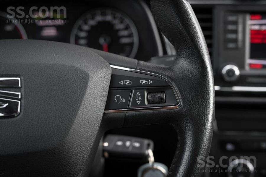 Grey SEAT Leon 2014 in Talsi, with an engine capacity of 1.60 L and mileage of 271 thousand km for 4950 €, photo 19 on AUTOMOTO.COM.LV