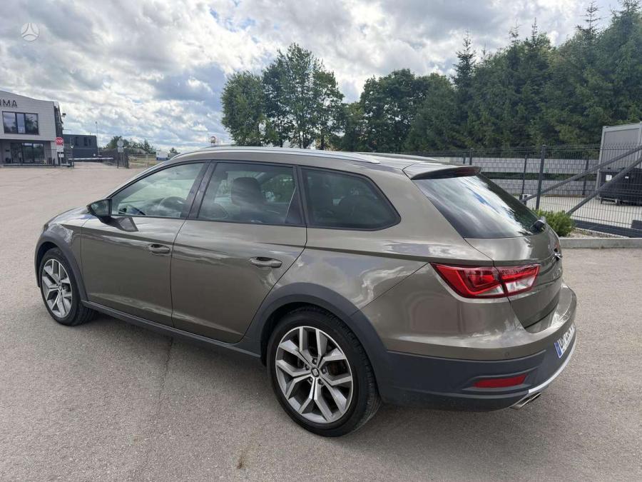 Pelēks SEAT Leon 2014 Tauragė, ar dzinēja tilpumu 1.97 L un nobraukumu 247 tūkst. km par 7300 €, foto 6 vietnē AUTOMOTO.COM.LV