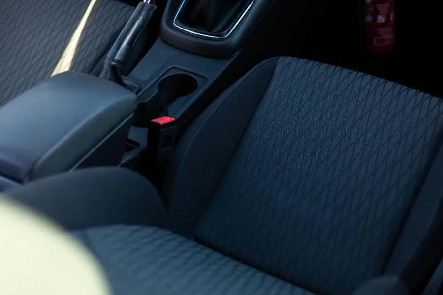 Grey SEAT Leon 2014 in Riga, with an engine capacity of 1.20 L and mileage of 211 thousand km for 7000 €, photo 20 on AUTOMOTO.COM.LV