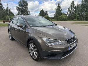 Grey SEAT Leon 2014 in Taurage, with an engine capacity of 1.97 L and mileage of 247 thousand km for 7000 €, photo 4 on AUTOMOTO.COM.LV