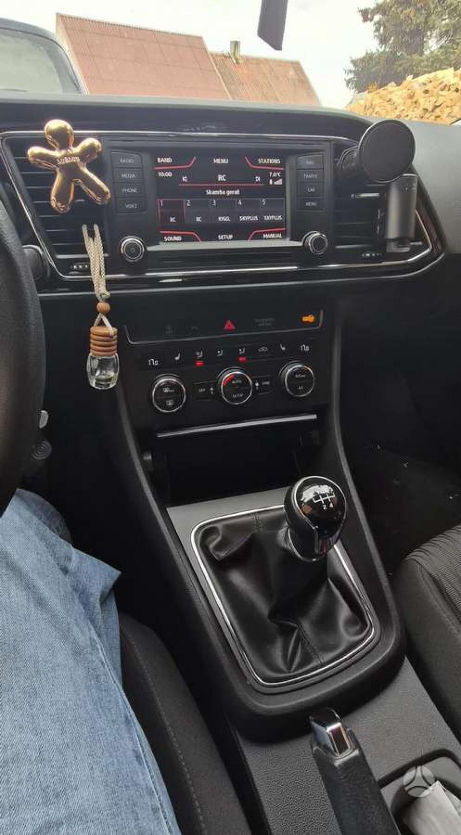 Pelēks SEAT Leon 2014 Rokiškis, ar dzinēja tilpumu 1.60 L un nobraukumu 158 tūkst. km par 7100 €, foto 5 vietnē AUTOMOTO.COM.LV
