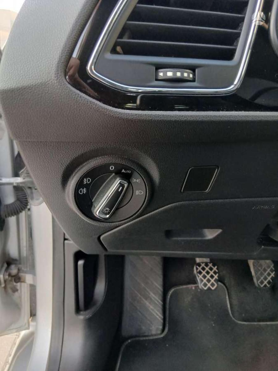 Grey SEAT Leon 2014 in Kaunas, with an engine capacity of 1.60 L and mileage of 278 thousand km for 5900 €, photo 10 on AUTOMOTO.COM.LV