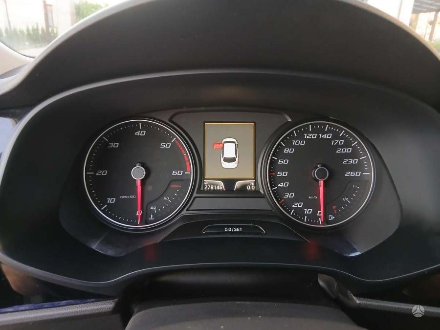 Grey SEAT Leon 2014 in Kaunas, with an engine capacity of 1.60 L and mileage of 278 thousand km for 5900 €, photo 11 on AUTOMOTO.COM.LV
