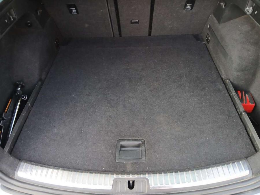 Grey SEAT Leon 2014 in Kaunas, with an engine capacity of 1.60 L and mileage of 278 thousand km for 5900 €, photo 13 on AUTOMOTO.COM.LV