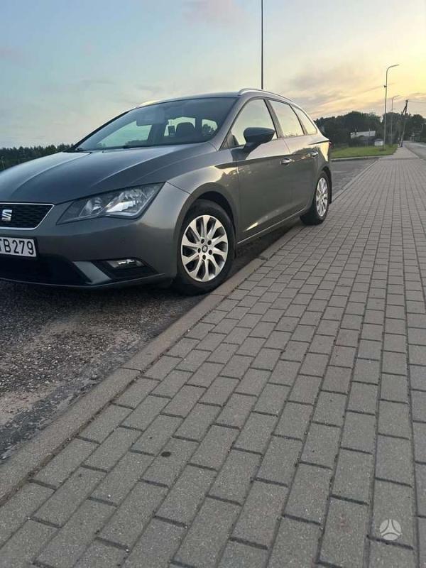 Grey SEAT Leon 2014 in Jurbarkas, with an engine capacity of 1.60 L and mileage of 277 thousand km for 5350 €, photo 3 on AUTOMOTO.COM.LV