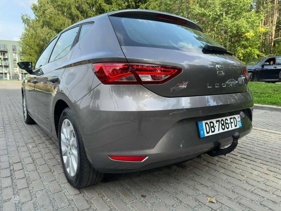 Grey SEAT Leon 2014 in Vilnius, with an engine capacity of 1.40 L and mileage of 272 thousand km for 5900 €, photo 6 on AUTOMOTO.COM.LV