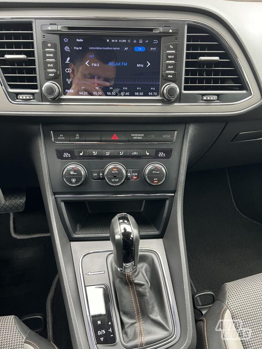Pelēks SEAT Leon 2015 Kėdainiai, ar dzinēja tilpumu 2.00 L un nobraukumu 309 tūkst. km par 6999 €, foto 20 vietnē AUTOMOTO.COM.LV