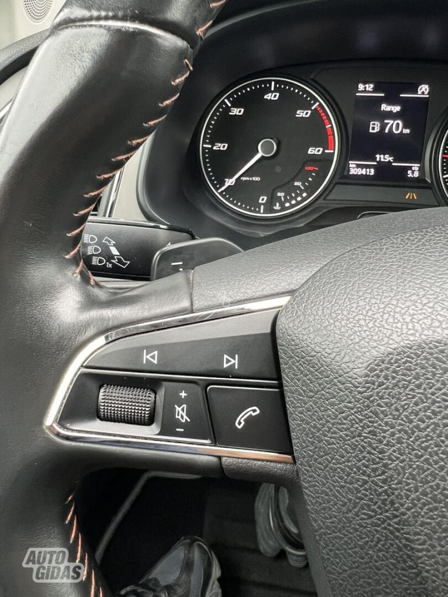 Pelēks SEAT Leon 2015 Kėdainiai, ar dzinēja tilpumu 2.00 L un nobraukumu 309 tūkst. km par 6999 €, foto 31 vietnē AUTOMOTO.COM.LV