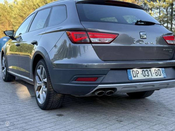 Pelēks SEAT Leon 2015 Tauragė, ar dzinēja tilpumu 1.97 L un nobraukumu 248 tūkst. km par 7000 €, foto 10 vietnē AUTOMOTO.COM.LV